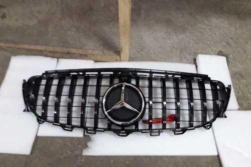 Решетка радиатора Mercedes w213 GT Дорестайлинг