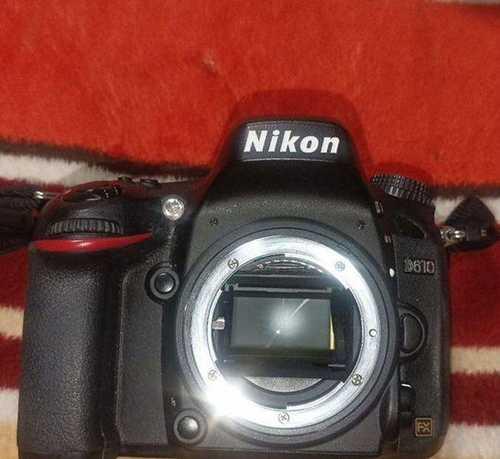 Зеркальный полнокадровый фотоаппарат Nikon D610