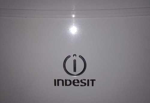 Холодильник-морозильник Indesit Full No Frost