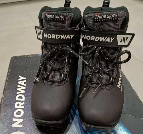 Лыжные ботинки nordway 36р (35р)