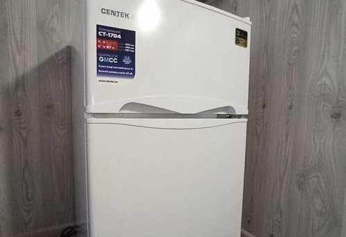 Компактный холодильник Centek CT-1704