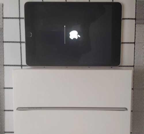 iPad mini 4 128gb