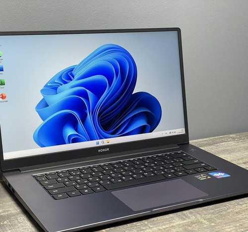 Ноутбук Honor MagicBook 15 Ryzen 5 5500U 16/512