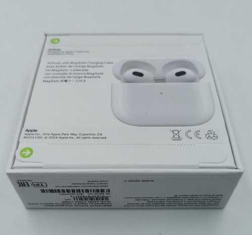 Новые беспроводные наушники AirPods 3