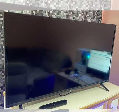 Телевизор 40'' TCL LED40D3000