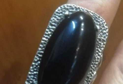 Кольцо с чёрным агатом, размер 15,5