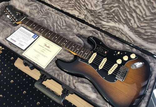 Fender American Ultra Luxe Stratocaster 2 Sunburst