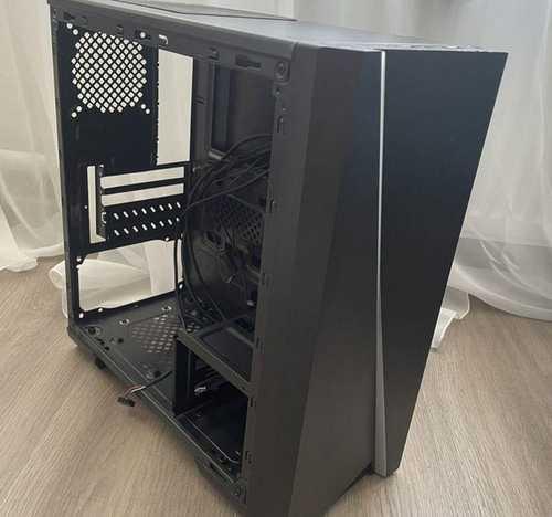 Aerocool cylon