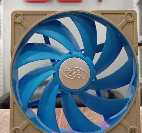 Вентилятор deepcool UF120