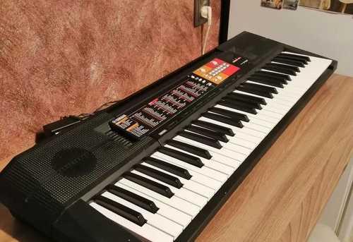 Продам синтезатор Yamaha PSR-F51