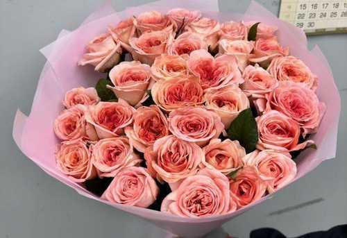 35 роз пионовидные розы