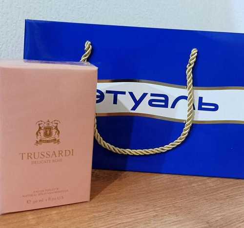 Парфюм Trussardi Delicate Rose из Летуаль