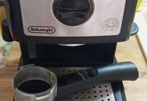 Кофеварка рожкового типа Delonghi EC 155