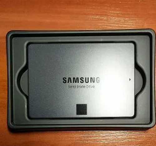 Б/У Samsung 860 QVO 1tb здоровье 97% без отправки