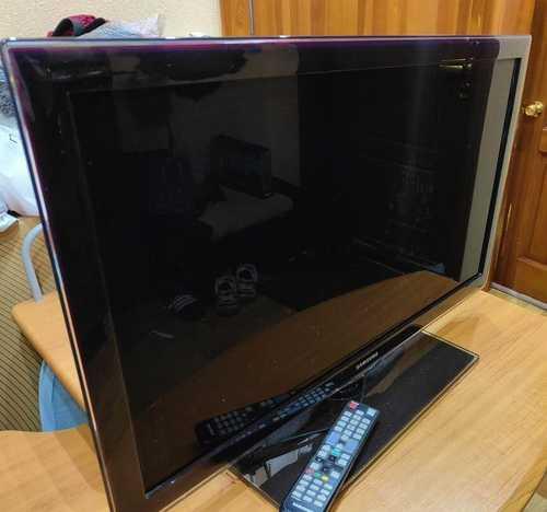 Телевизор Samsung UE32D6100SW