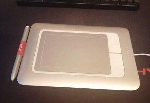 Графический планшет Wacom Bamboo Fun CTH-461