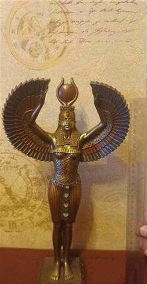 Египетская статуэтка