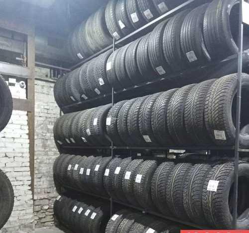 Michelin X-Ice XI3 235/55 R17 99M