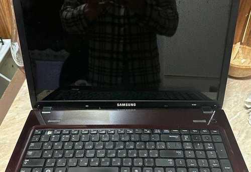 Ноутбук 17.3" Samsung NP-R780, 320 ГБ, Core i3-350M, RAM 3 ГБ, GeForce GT 330M 1 ГБ