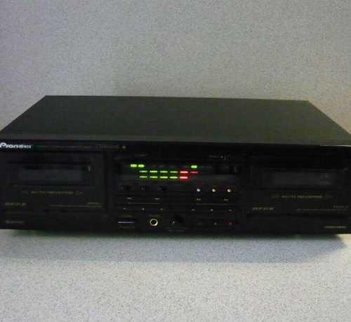Pioneer CT-W401R кассетная дека