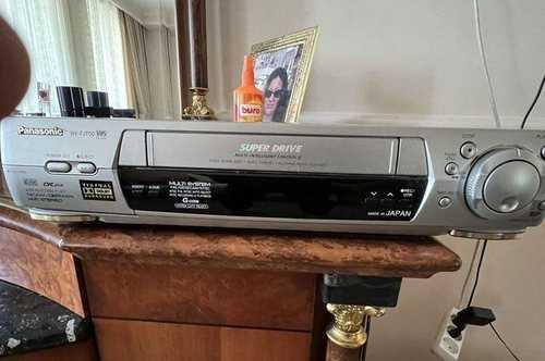 Видеомагнитофон Panasonic NV-FS 700 VHS