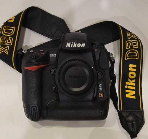 Nikon d3x с объективами и вспышкой (Nikon af-s Nik