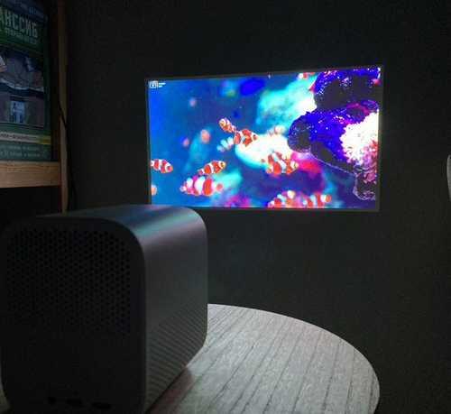 Проектор Xiaomi Mi Smart Compact Projector