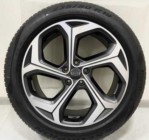 Новые Geely Monjaro (Hybrid ), Nokian 235/50 R19