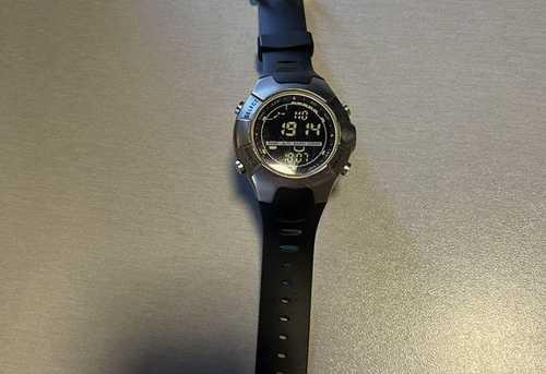 Часы Suunto observer