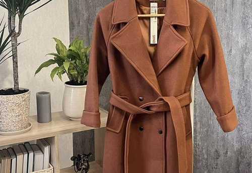 Новое пальто женское коричневое