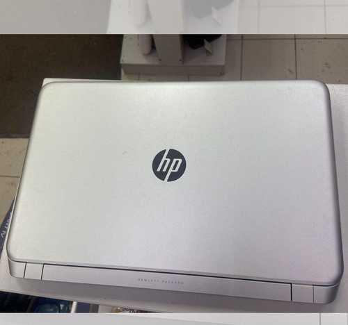 Ф15) Ноутбук HP Pavilion 15 - p203ur