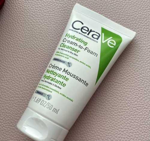 Пенка для умывания Cerave Hydrating cream