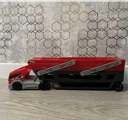 Hot Wheels Mega Truck transporter