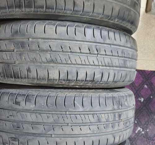 Kumho Ecowing ES01 KH27 185/65 R15