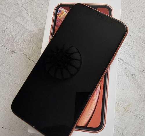 iPhone Xr, 64 ГБ