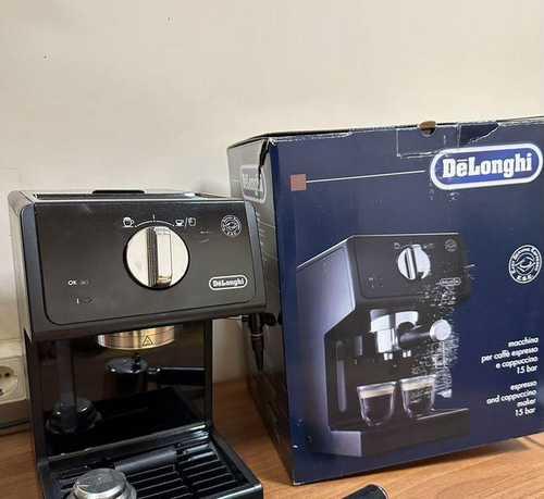 Кофеварка рожковая De'Longhi ECP 31.21, черный