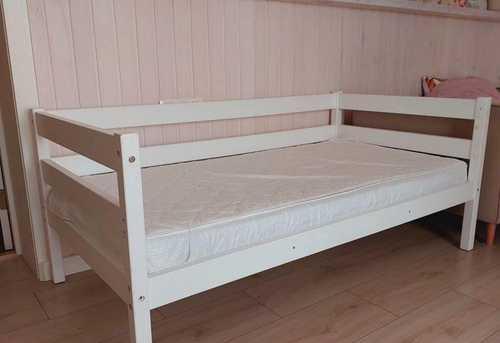 Кровать детская