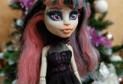 Кукла Monster high Рошель Гойл Зомбишейк