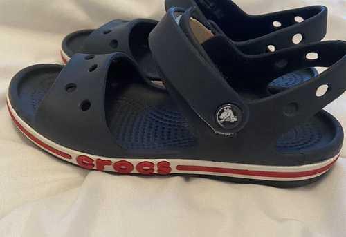 Сандалии crocs c13