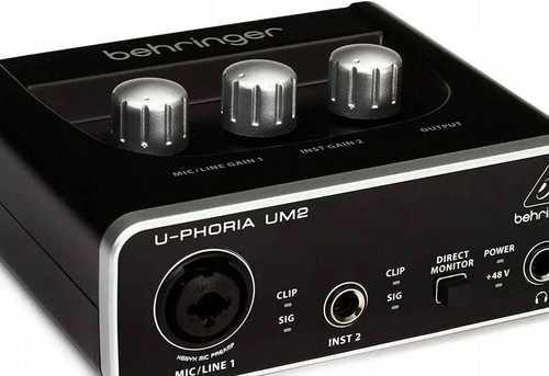 Аудиокарта Behringer um2