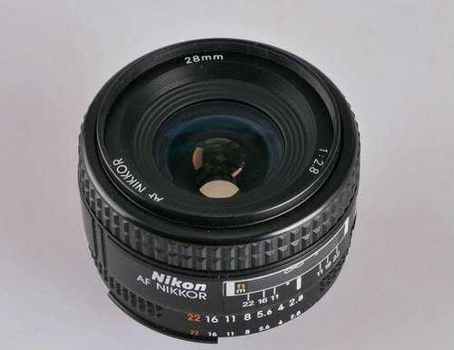 Nikon 28mm f/2.8 AF Nikkor