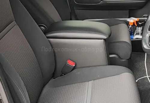 Подлокотник Honda Stepwgn 5 Хонда Степвагон