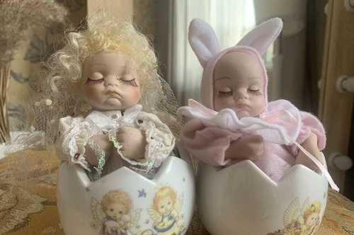 Статуетки куклы в яйце керамика