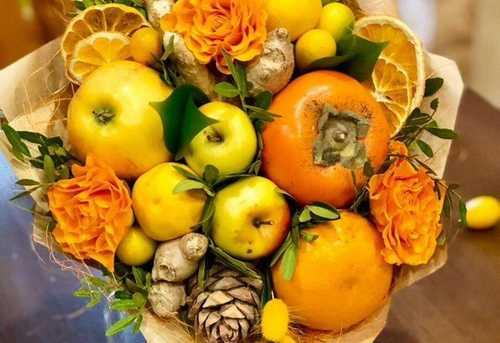 Вкусные букеты из фруктов и цветов