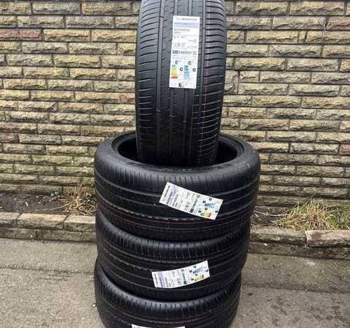 Michelin Pilot Sport 4 S 265/40 R20