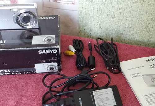 Продам цифровую камеру Sanyo Xacti VPC-E7C