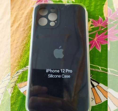 Чехол на iPhone 12 pro