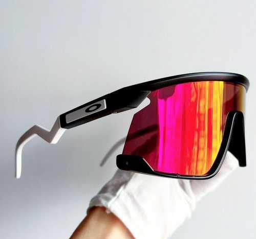 Новые очки спортивные oakley bxtr