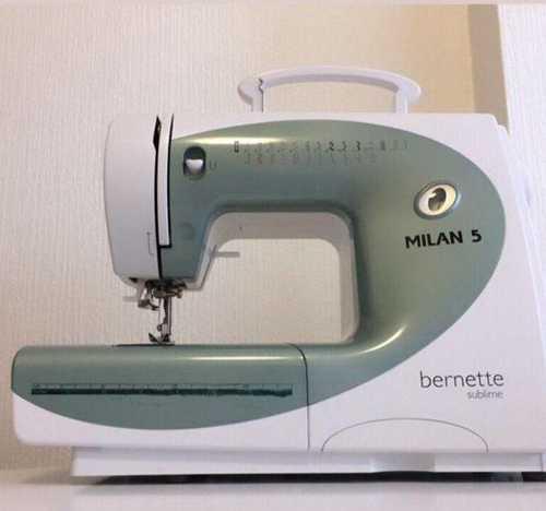 Швейная машина Bernina Malan 5