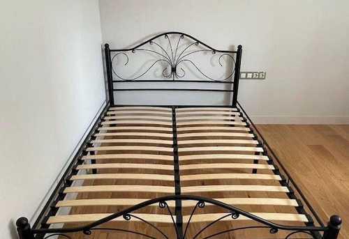 Кровать полутороспальная (металлический каркас)